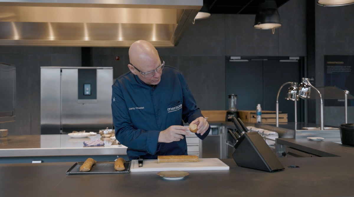 Video: Banketstaven uit de Metos iCombi Pro en hét recept voor chocola ...
